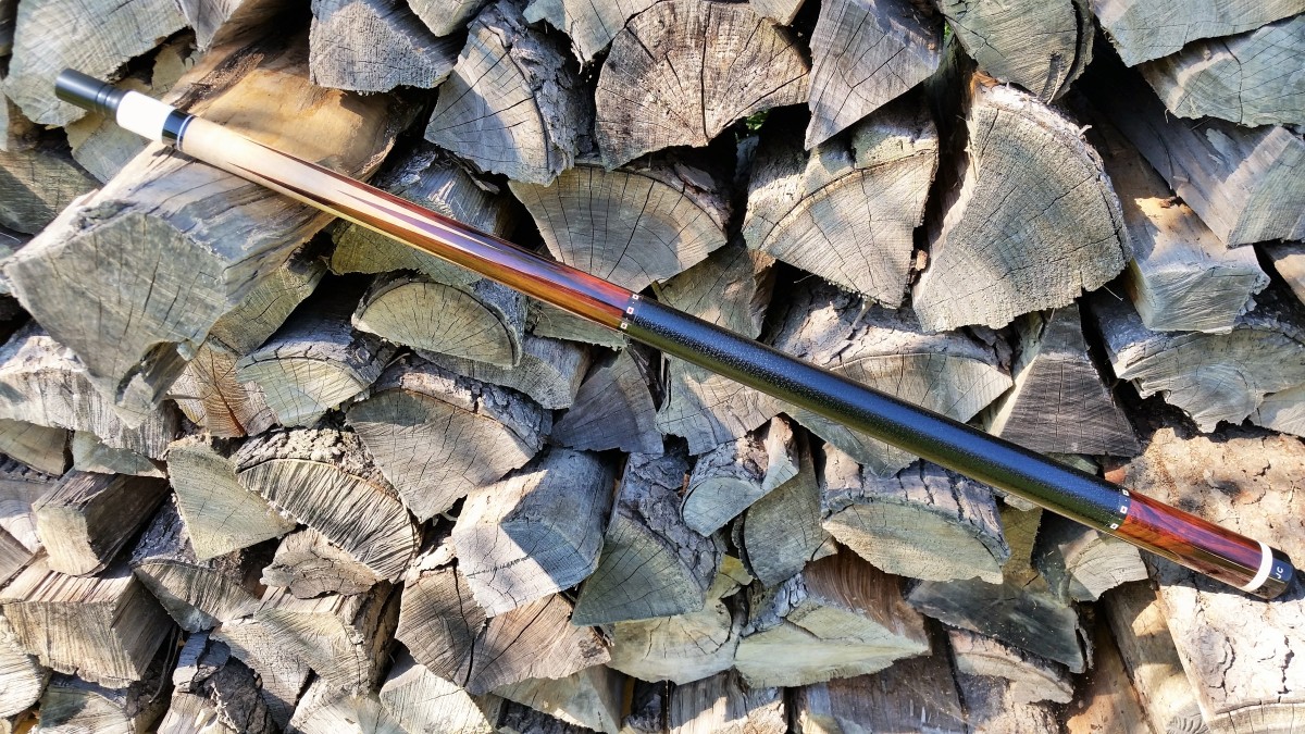 Joe Callaluca 2 shaft / 8 Point Custom Cue For Sale.