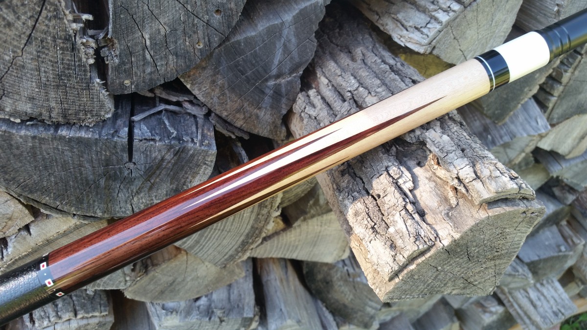 Joe Callaluca 2 shaft / 8 Point Custom Cue For Sale.