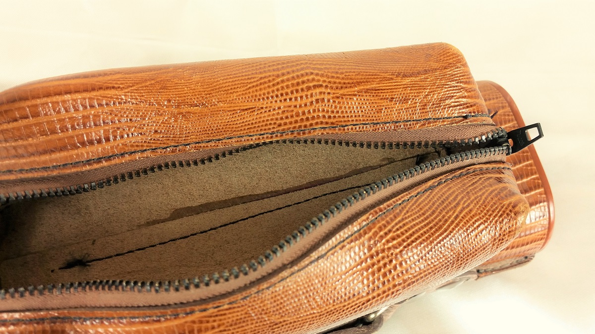 It's George 1X2 Tan Leather Custom Pool Cue Case For Sale